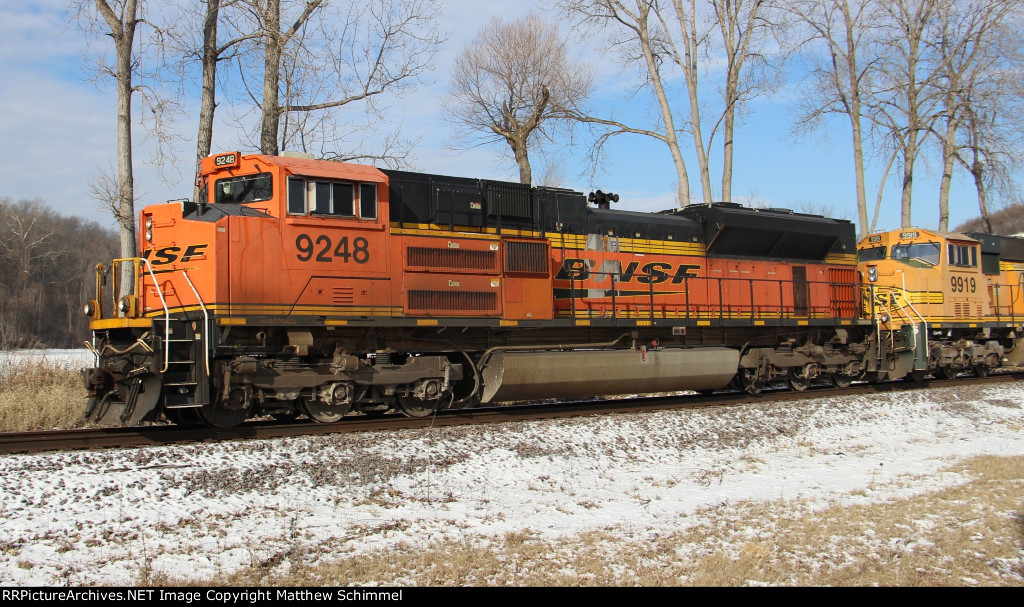 BNSF 9248